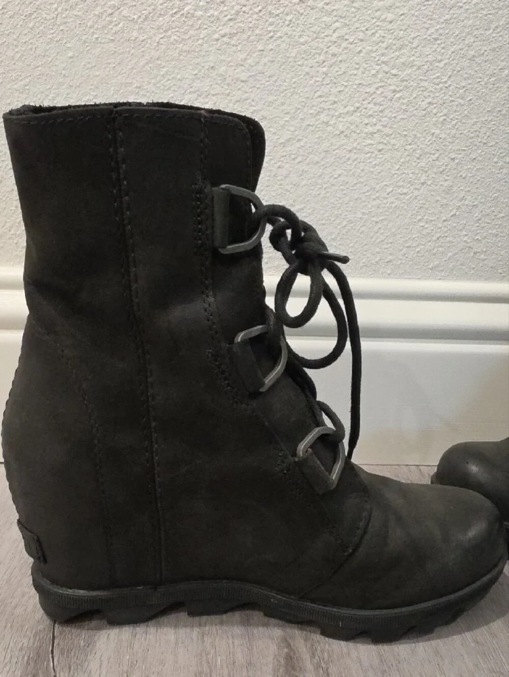 Sorel | Shoes | Sorel Joan Of Arctic Leather Wedge Boot | Poshmark